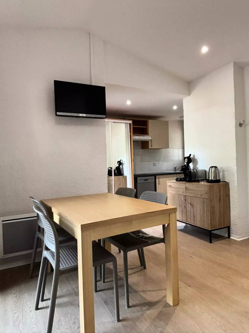 27 M² Casa Vacanza ∙ 1 Camera Da Letto ∙ 4 Ospiti - Najac