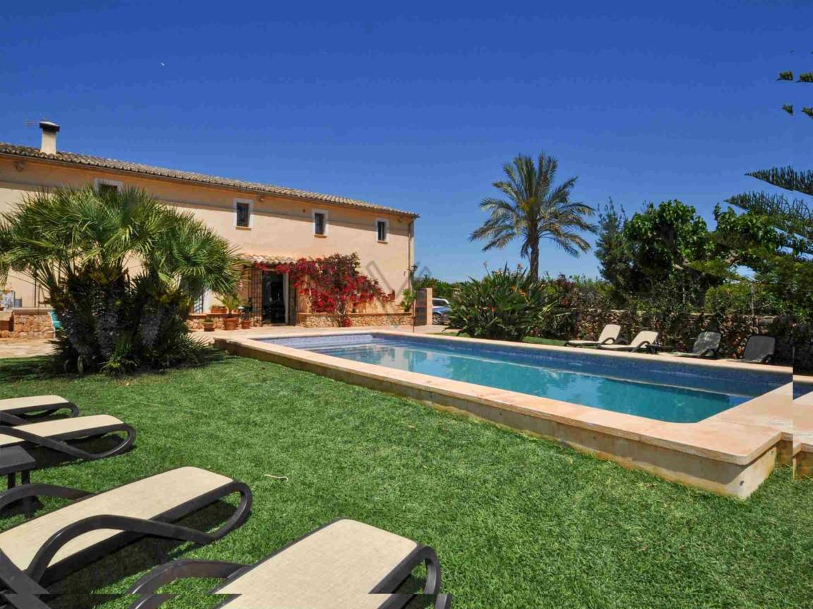 350 M² Casa Rural ∙ 4 Habitaciones ∙ 9 Huéspedes - Mallorca