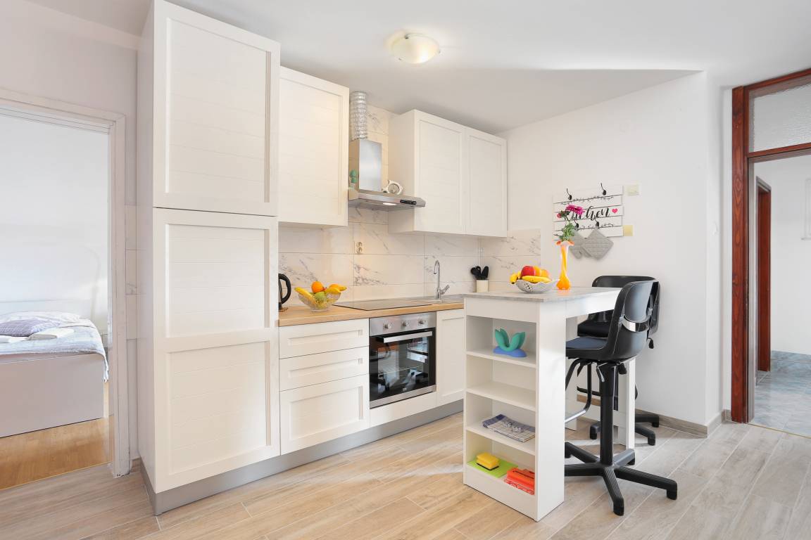 92 M² Apartamento ∙ 3 Habitaciones ∙ 7 Huéspedes - Split