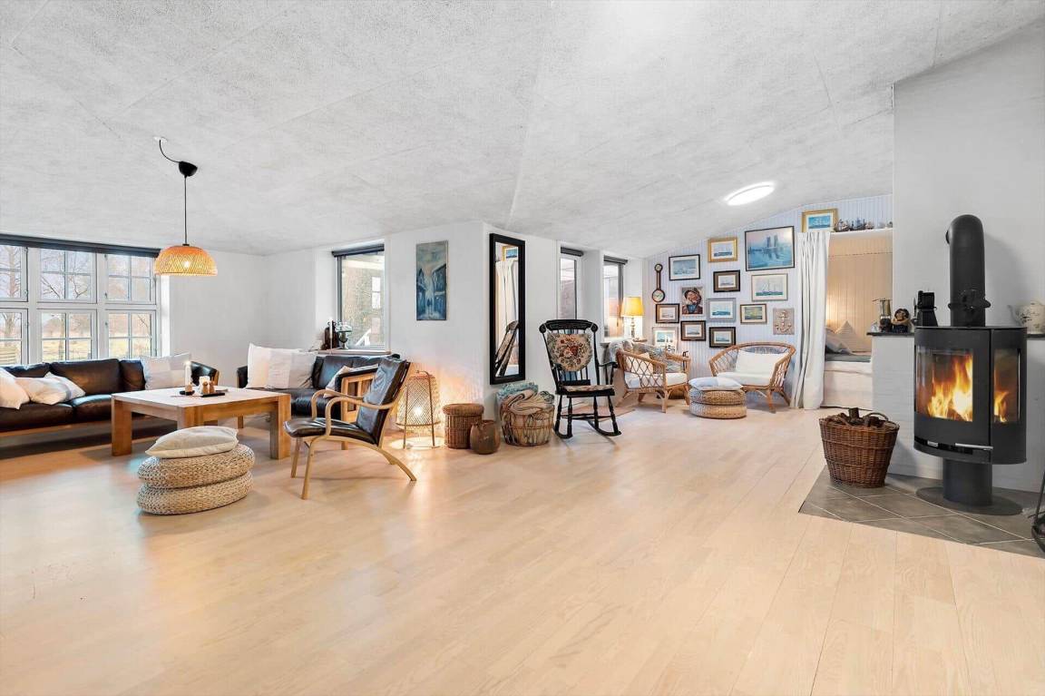 136 M² House ∙ 3 Bedrooms ∙ 8 Guests - Hou