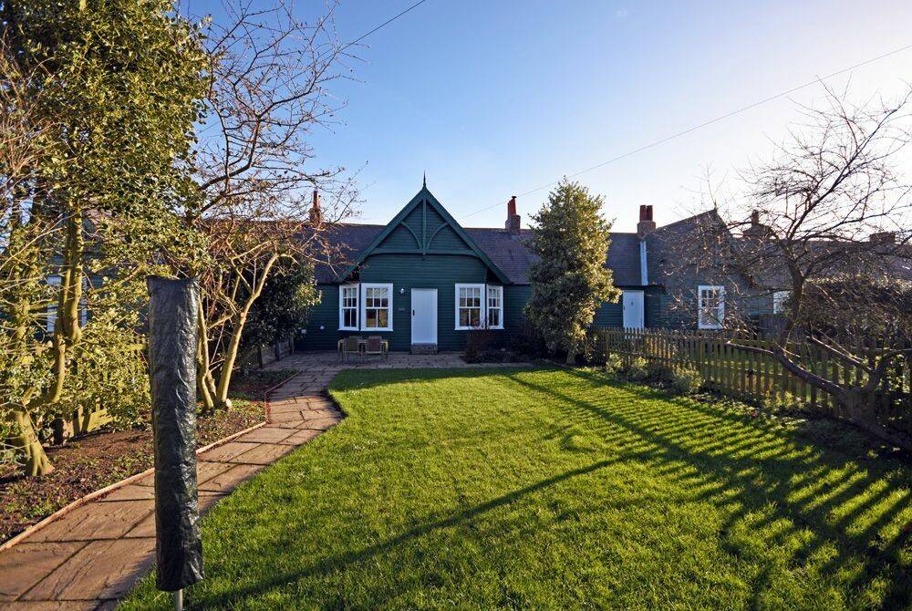 Cottage ∙ 2 Bedrooms ∙ 4 Guests - Bamburgh