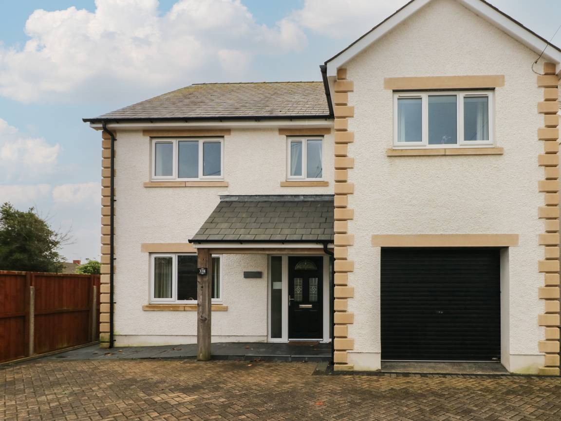 Cottage ∙ 5 Bedrooms ∙ 10 Guests - Llansteffan