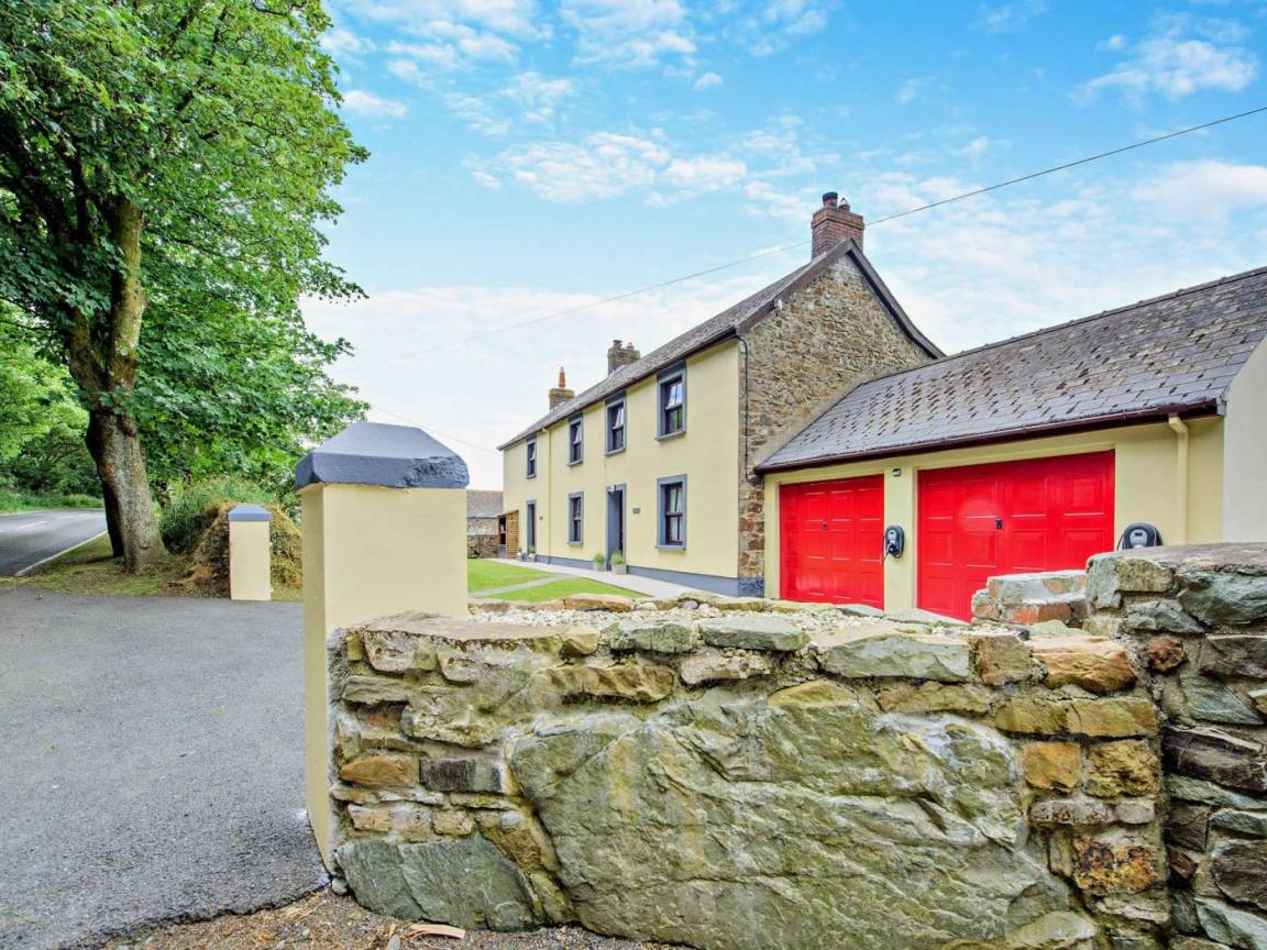 Cottage ∙ 3 Bedrooms ∙ 5 Guests - Haverfordwest