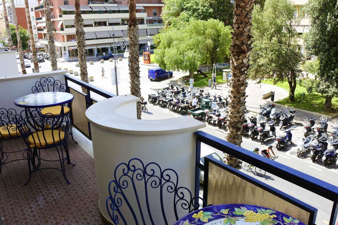 110 M² Apartment ∙ 3 Bedrooms ∙ 7 Guests - Sorrento