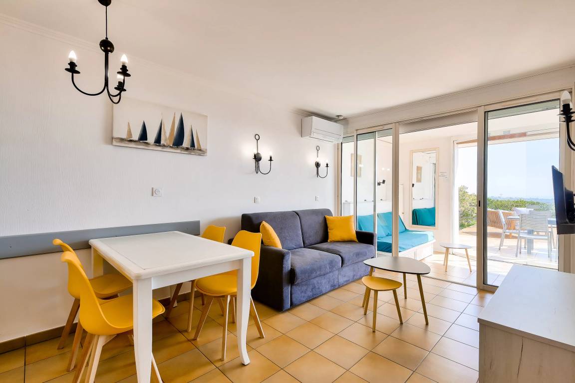 28 M² Appartement ∙ 1 Slaapkamer ∙ 4 Gasten - Grimaud