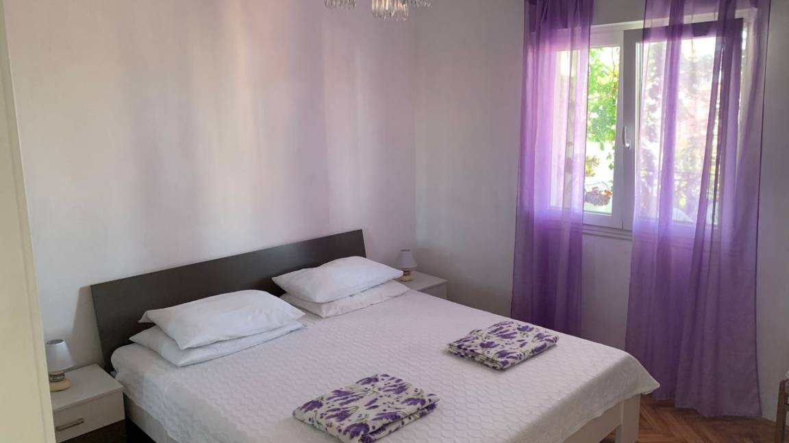 56 M² Apartament ∙ 2 Sypialnie ∙ 4 Gości - Primošten