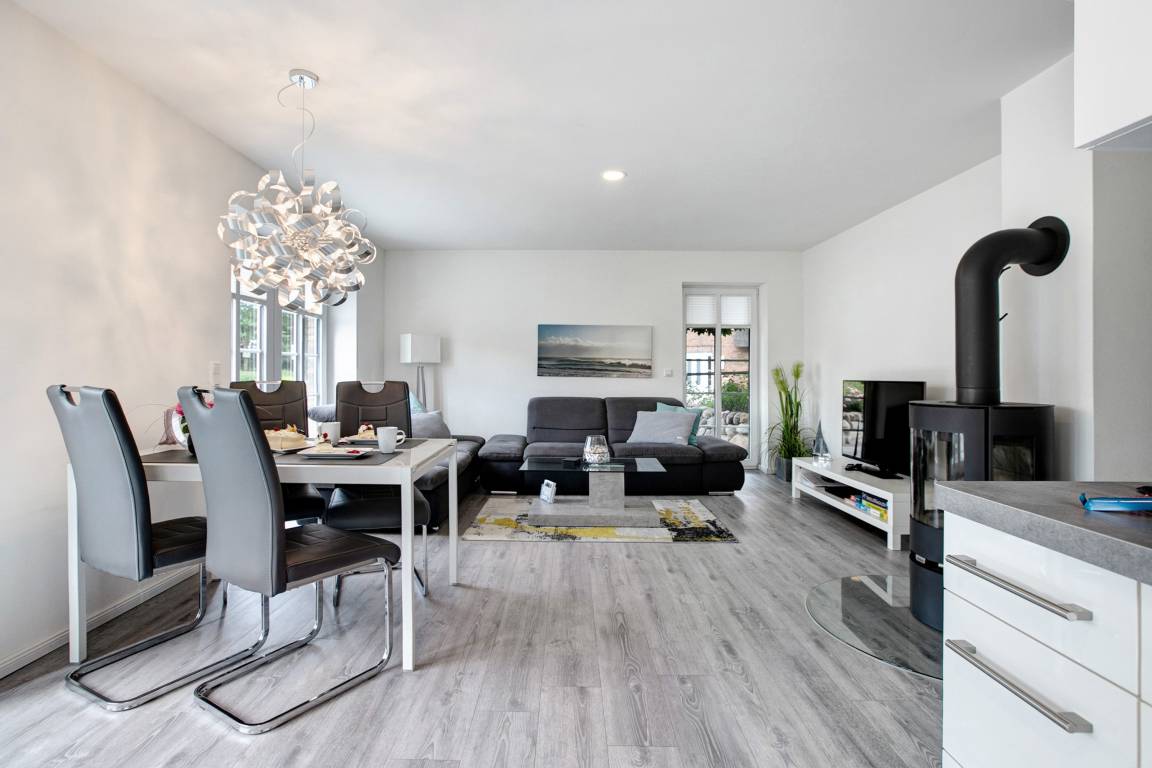 83 M² Ferienwohnung ∙ 2 Schlafzimmer ∙ 4 Gäste - Klanxbüll