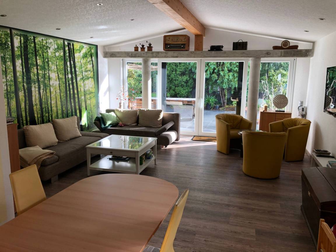 100 M² Ferienwohnung ∙ 2 Schlafzimmer ∙ 4 Gäste - Hoyerswerda