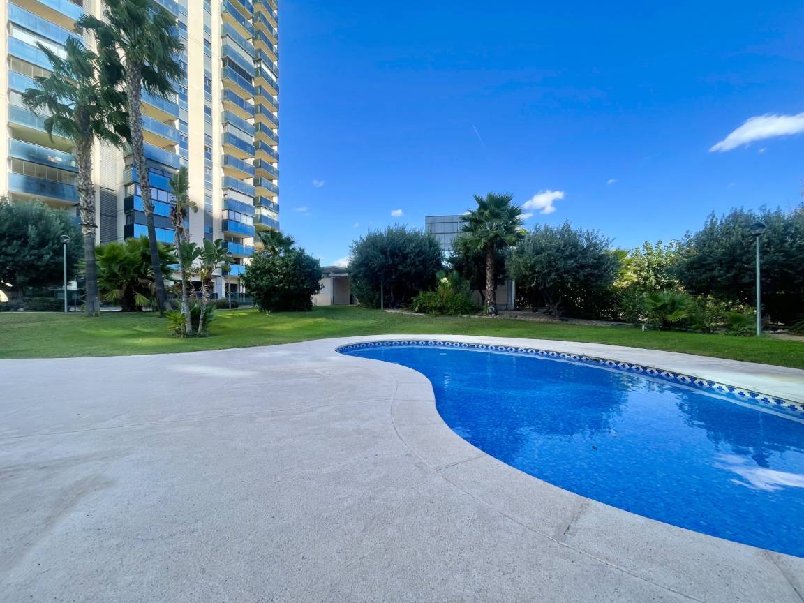 50 M² Apartamento ∙ 2 Habitaciones ∙ 4 Huéspedes - Benidorm