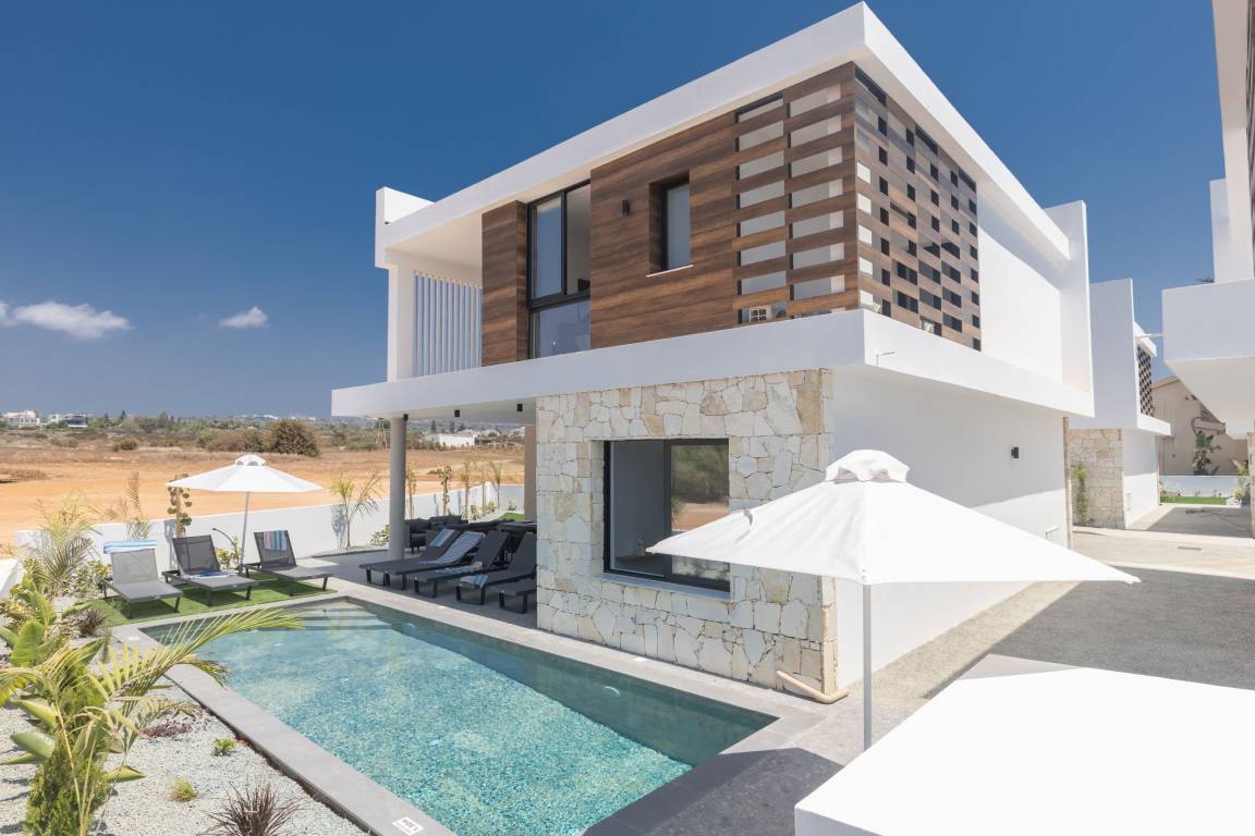 Cottage ∙ 4 Bedrooms ∙ 9 Guests - Cyprus