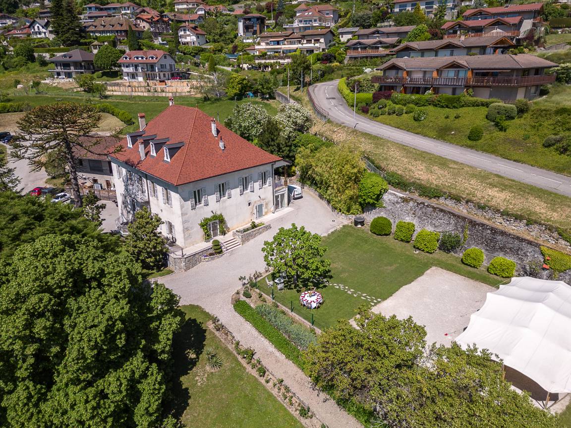 400 M² House ∙ 9 Bedrooms ∙ 17 Guests - Annecy