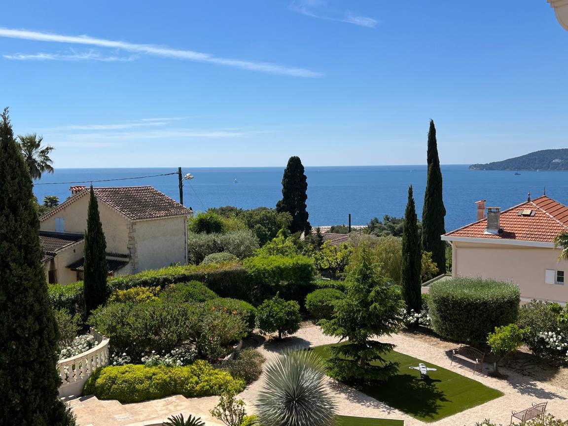 210 M² House ∙ 4 Bedrooms ∙ 10 Guests - Toulon