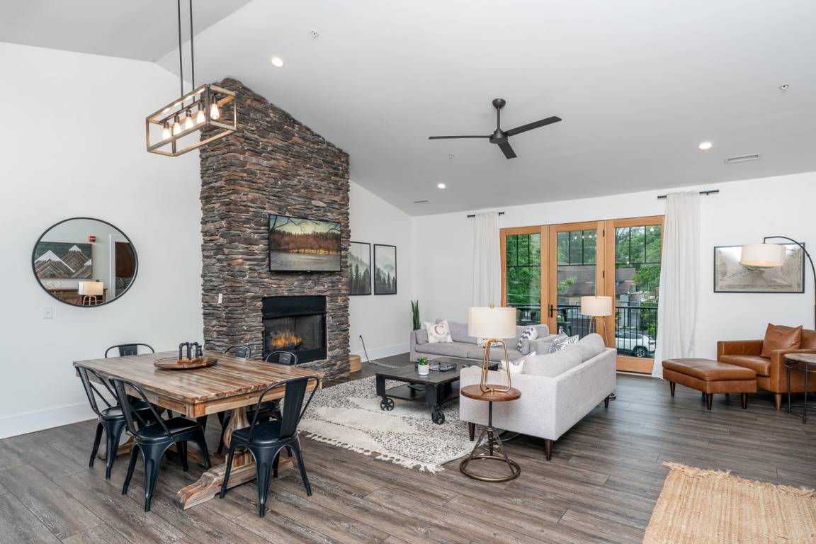 102 M² コンドミニアム ∙ 寝室: 2 ∙ ゲスト4 人 - ブーン, NC