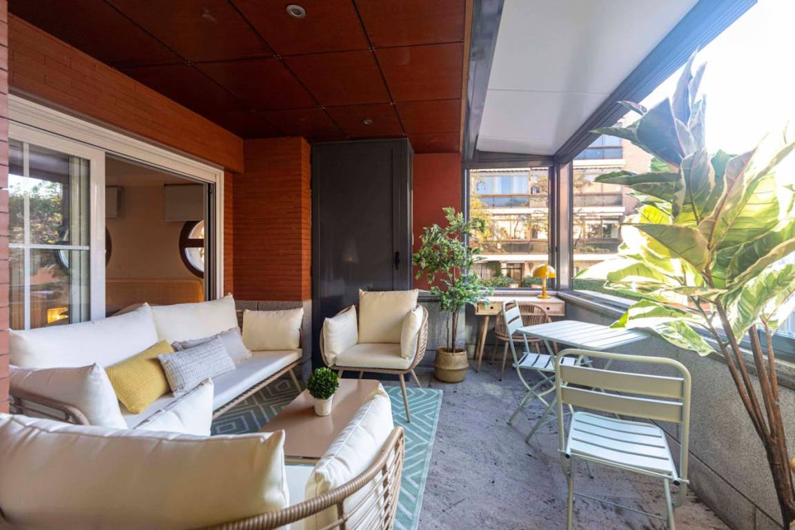 80 M² Apartamento ∙ 1 Habitación ∙ 2 Huéspedes - Alcobendas