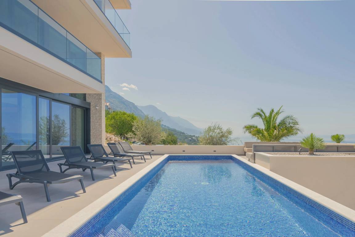 Villa ∙ 5 Bedrooms ∙ 10 Guests - Brela