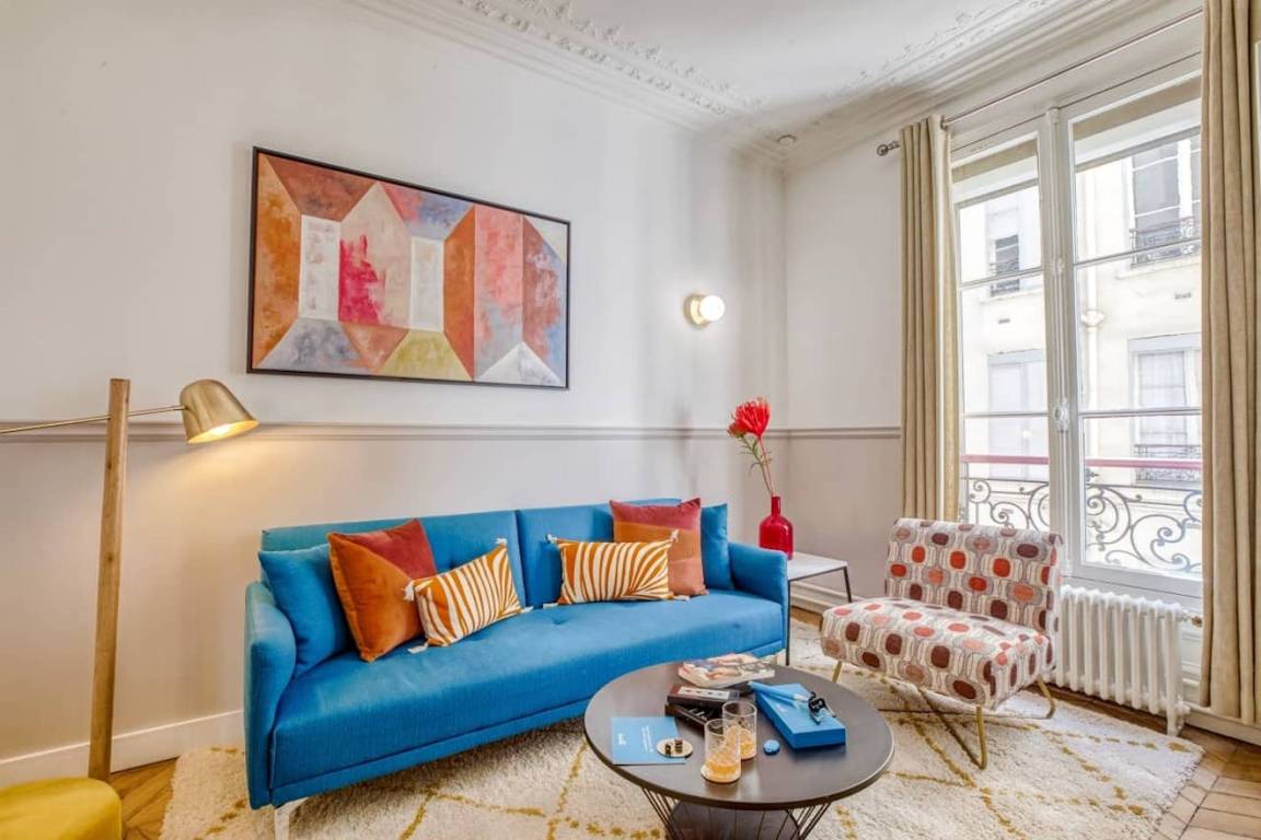 150 M² Apartment ∙ 4 Bedrooms ∙ 8 Guests - Gare du Nord - Paris