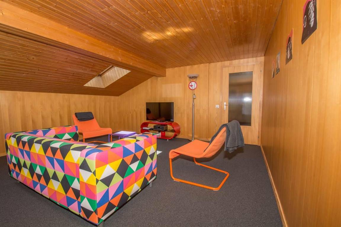 105 M² Apartment ∙ 2 Bedrooms ∙ 4 Guests - Adelboden