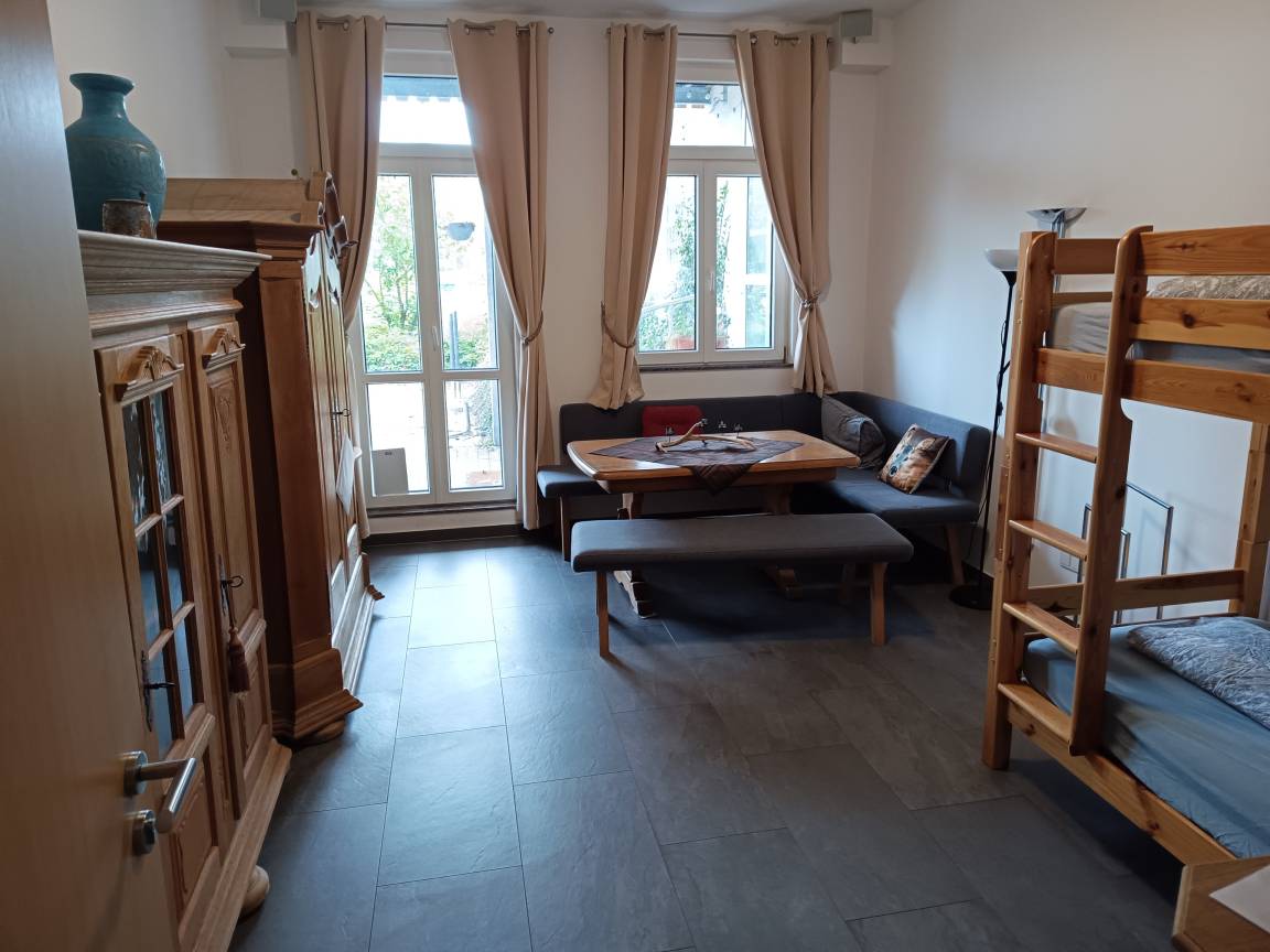 55 M² Ferienwohnung ∙ 1 Schlafzimmer ∙ 4 Gäste - Braunfels