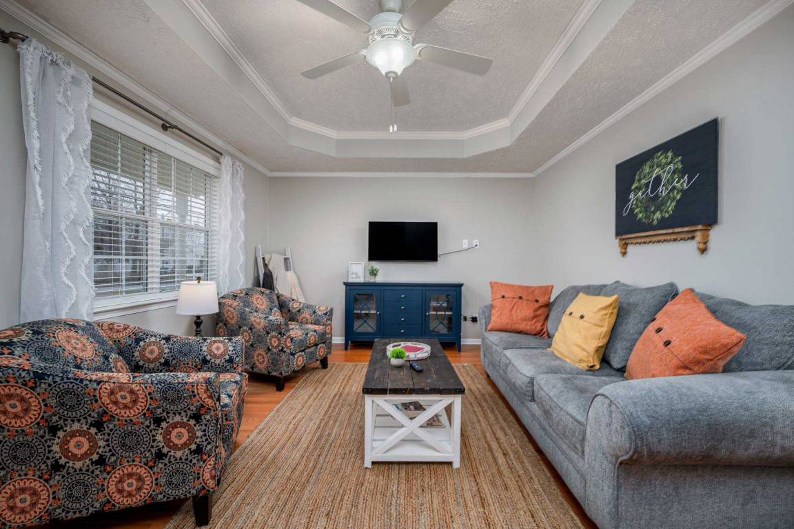 121 M² House ∙ 3 Bedrooms ∙ 8 Guests - Bonnaroo Music And Art Festival