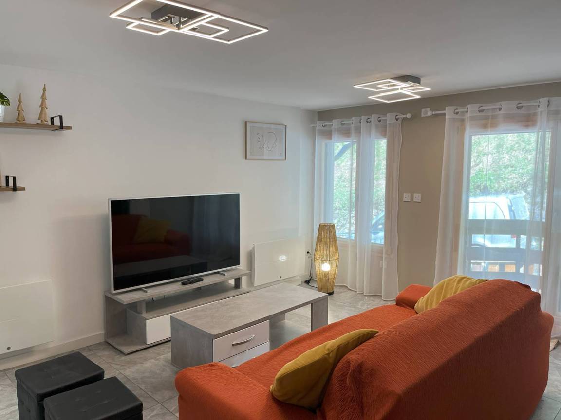 70 M² Apartamento ∙ 3 Habitaciones ∙ 6 Huéspedes - Cauterets