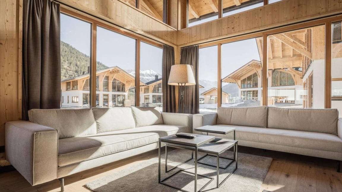 150 M² Ferienhaus ∙ 4 Schlafzimmer ∙ 8 Gäste - Ehrwald