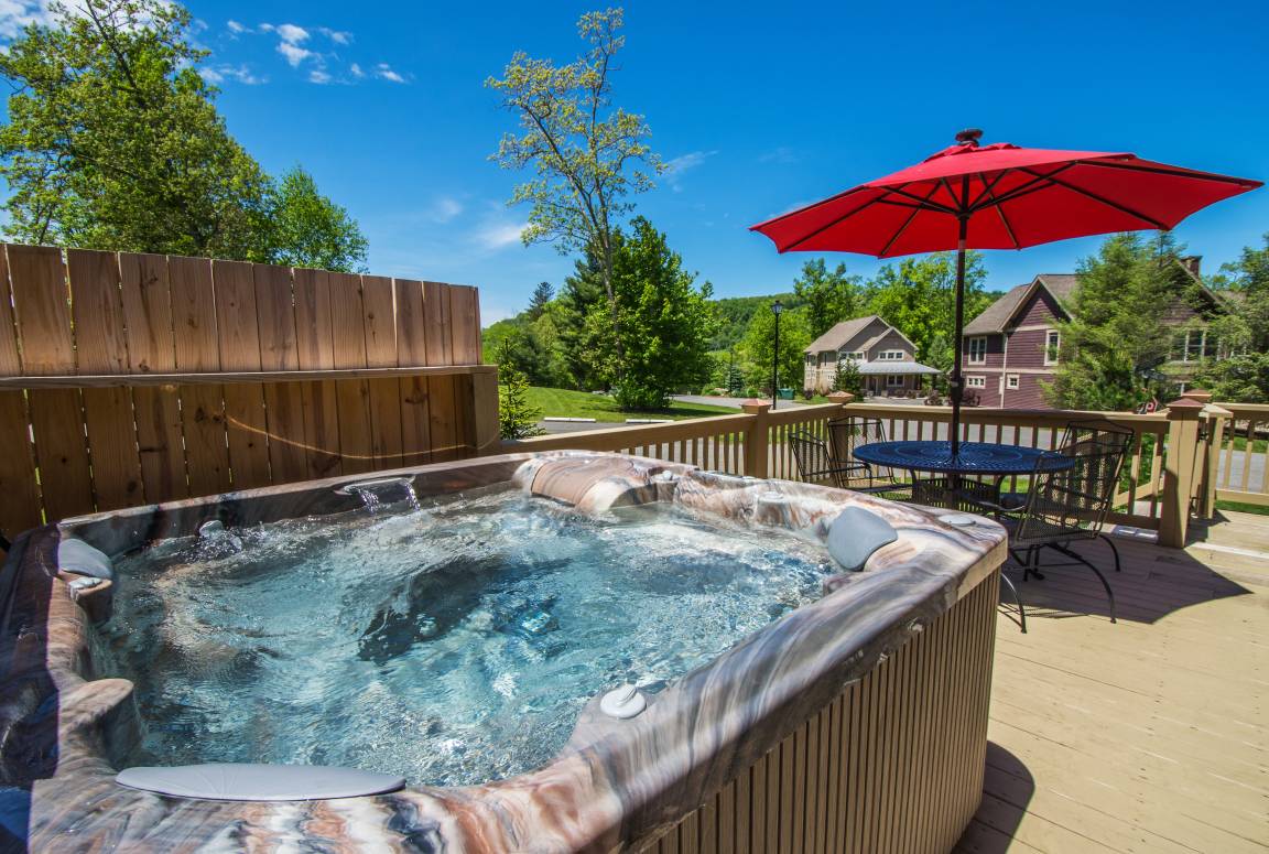 244 M² House ∙ 4 Bedrooms ∙ 12 Guests - Deep Creek Lake, MD