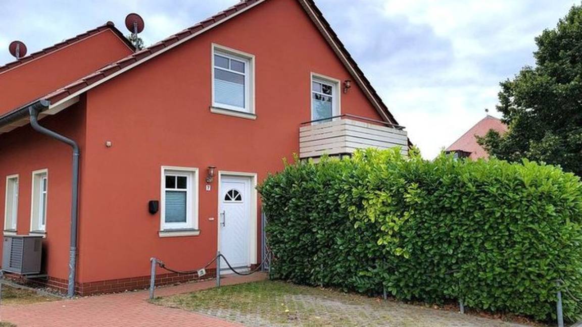 90 M² Ferienhaus ∙ 2 Schlafzimmer ∙ 4 Gäste - Glowe