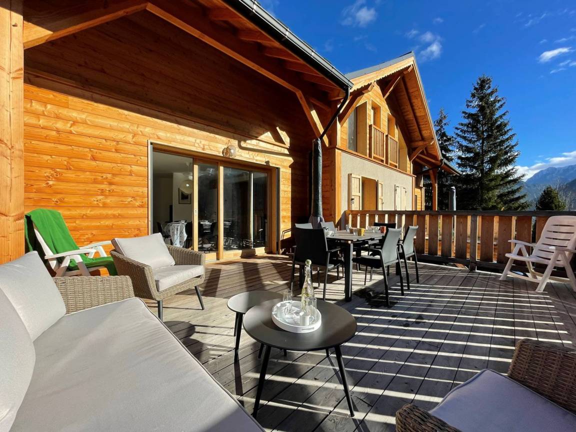 110 M² Chalet ∙ 3 Slaapkamers ∙ 8 Gasten - Arvieux