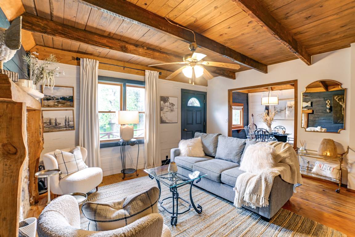 148 M² House ∙ 2 Bedrooms ∙ 6 Guests - Kentucky Dam Lake, Gilbertsville