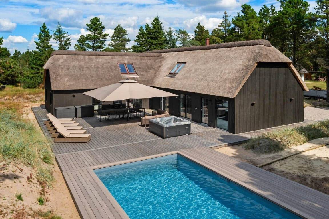 235 M² Maison De Vacances ∙ 5 Chambres ∙ 12 Personnes - Blåvand