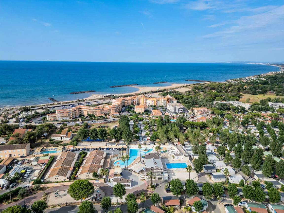 31 M² Caravan ∙ 2 Bedrooms ∙ 4 Guests - Vias