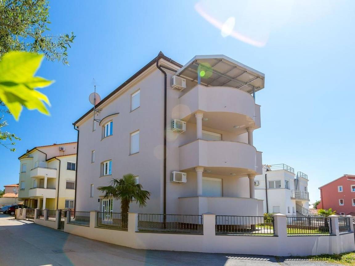 58 M² Appartement ∙ 2 Slaapkamers ∙ 5 Gasten - Premantura