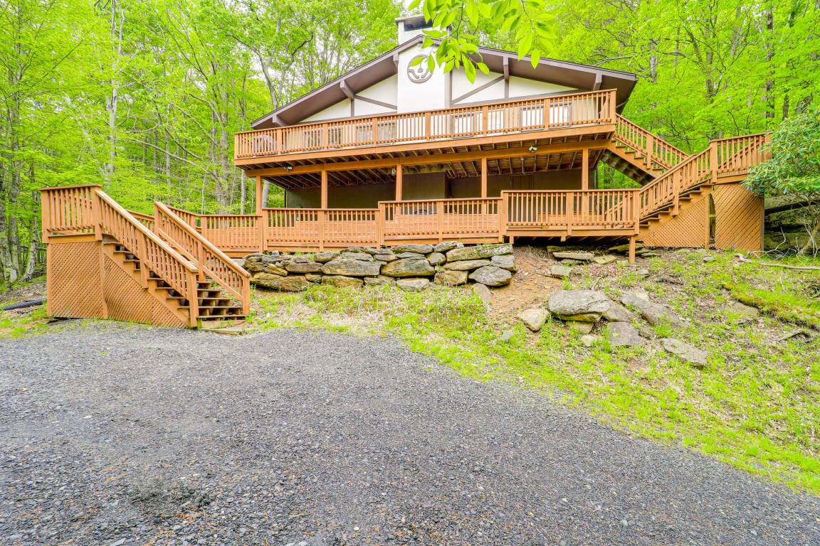 102 M² House ∙ 3 Bedrooms ∙ 6 Guests - Beech Mountain, NC
