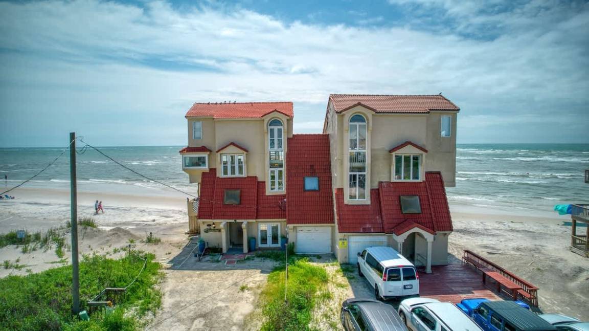 214 M² House ∙ 5 Bedrooms ∙ 13 Guests - North Topsail Beach, NC