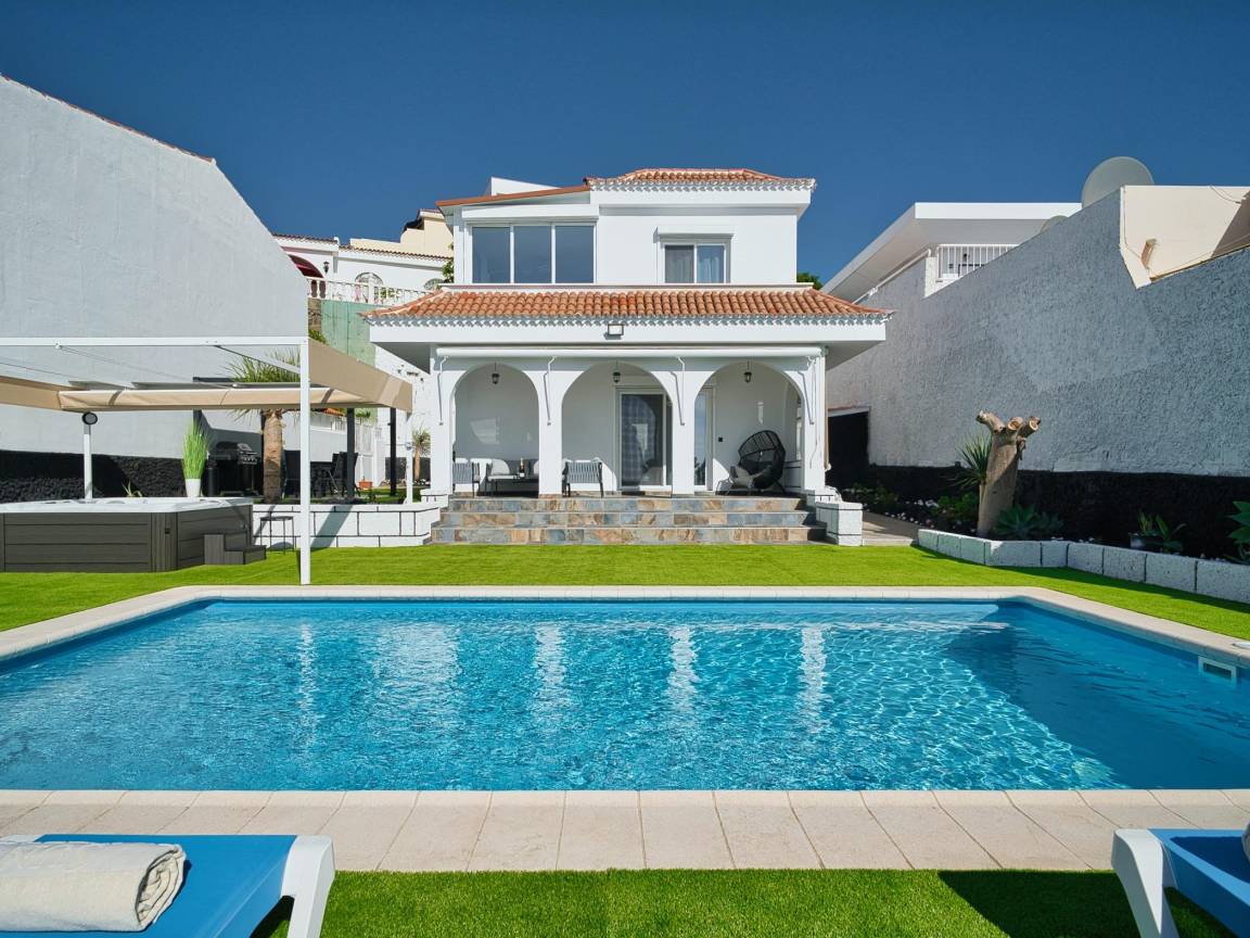 180 M² Vivenda ∙ 4 Quartos ∙ 10 Hóspedes - Playa de las Américas