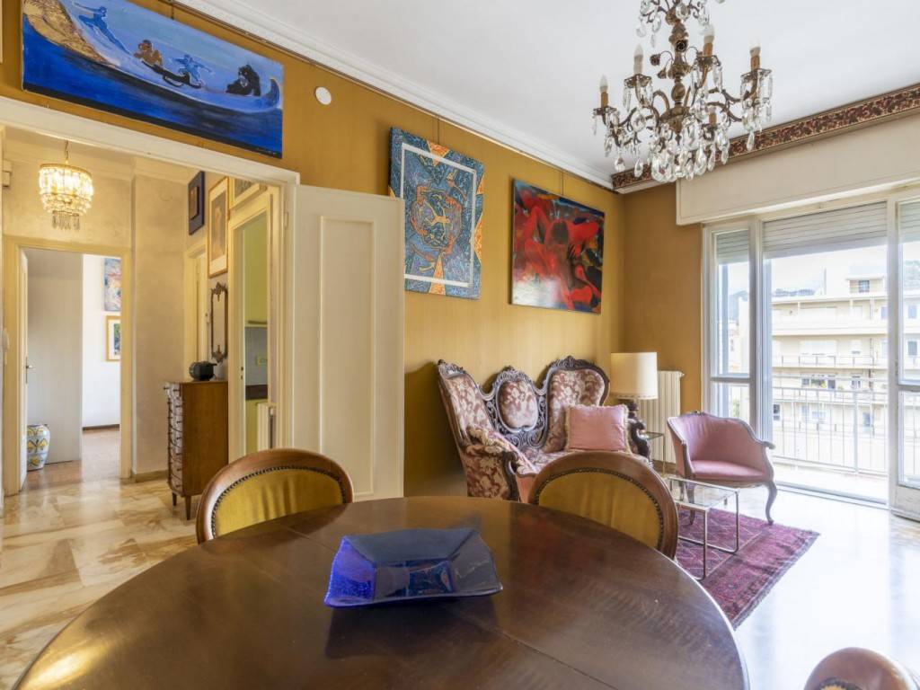 85 M² Apartamento ∙ 2 Habitaciones ∙ 4 Huéspedes - Finale Ligure