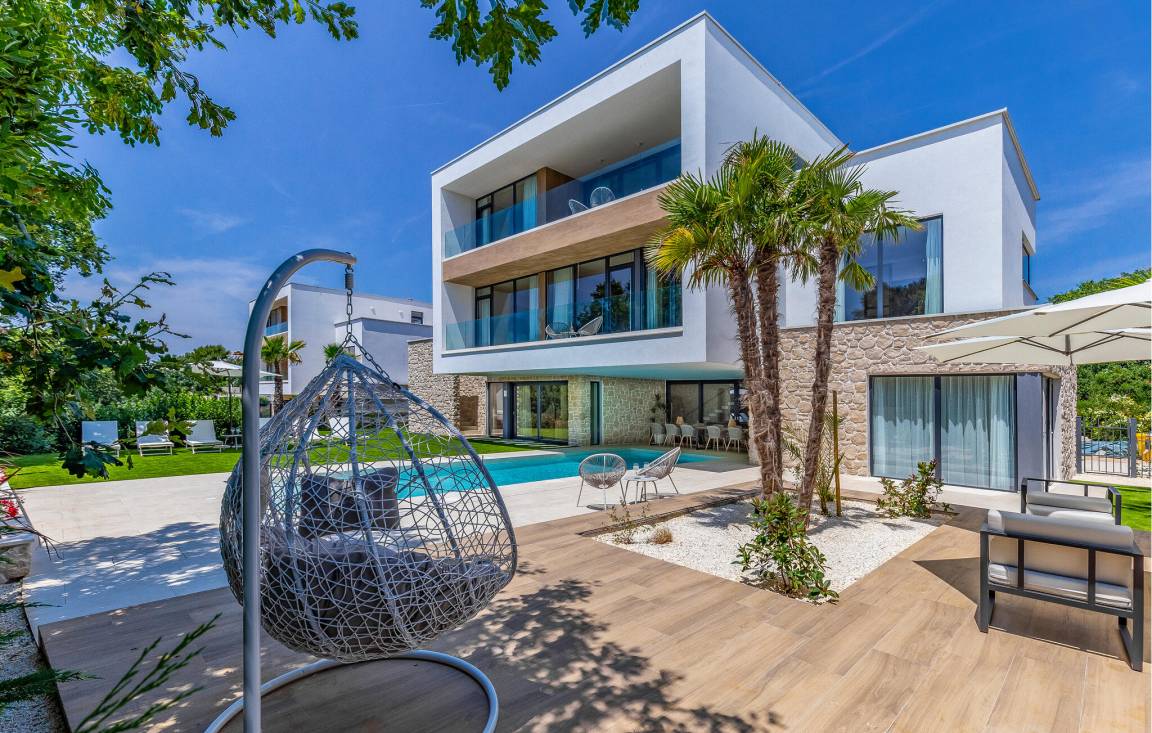 370 M² Ferienhaus ∙ 5 Schlafzimmer ∙ 12 Gäste - Medulin