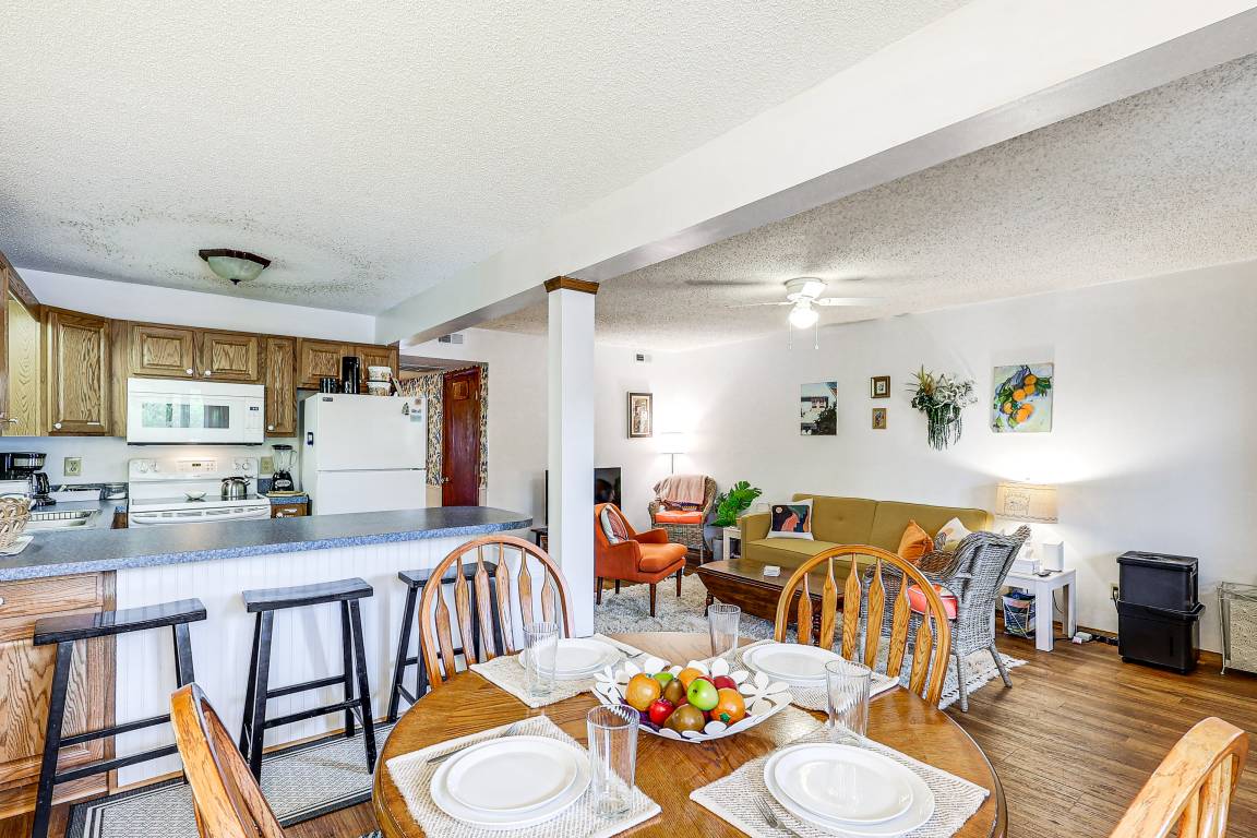 80 M² Apartment ∙ 2 Bedrooms ∙ 4 Guests - Maryland Beach, MD