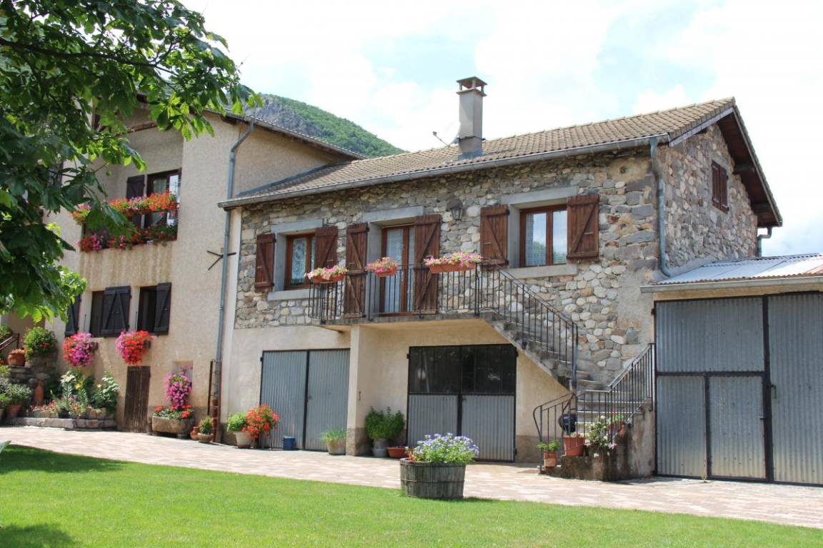 52 M² Gîte ∙ 2 Chambres ∙ 5 Personnes - Hautes-Alpes