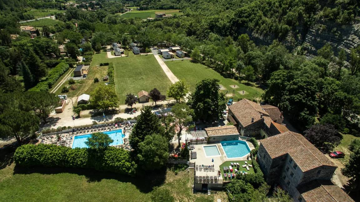 30 M² Mobil-home ∙ 2 Chambres ∙ 4 Personnes - Viviers