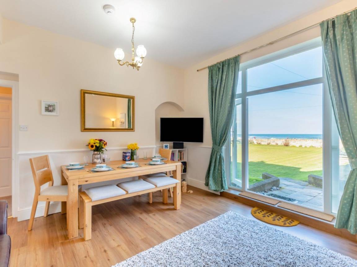 Ferienwohnung ∙ 3 Schlafzimmer ∙ 5 Gäste - Bamburgh