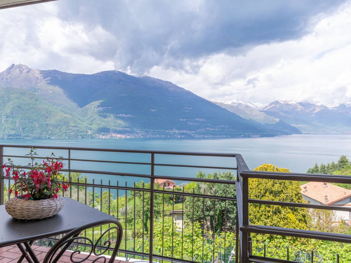 60 M² Appartement ∙ 2 Chambres ∙ 4 Personnes - Menaggio