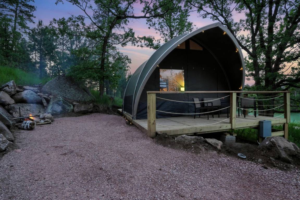Camping ∙ 1 Chambre ∙ 4 Personnes - Keystone, SD