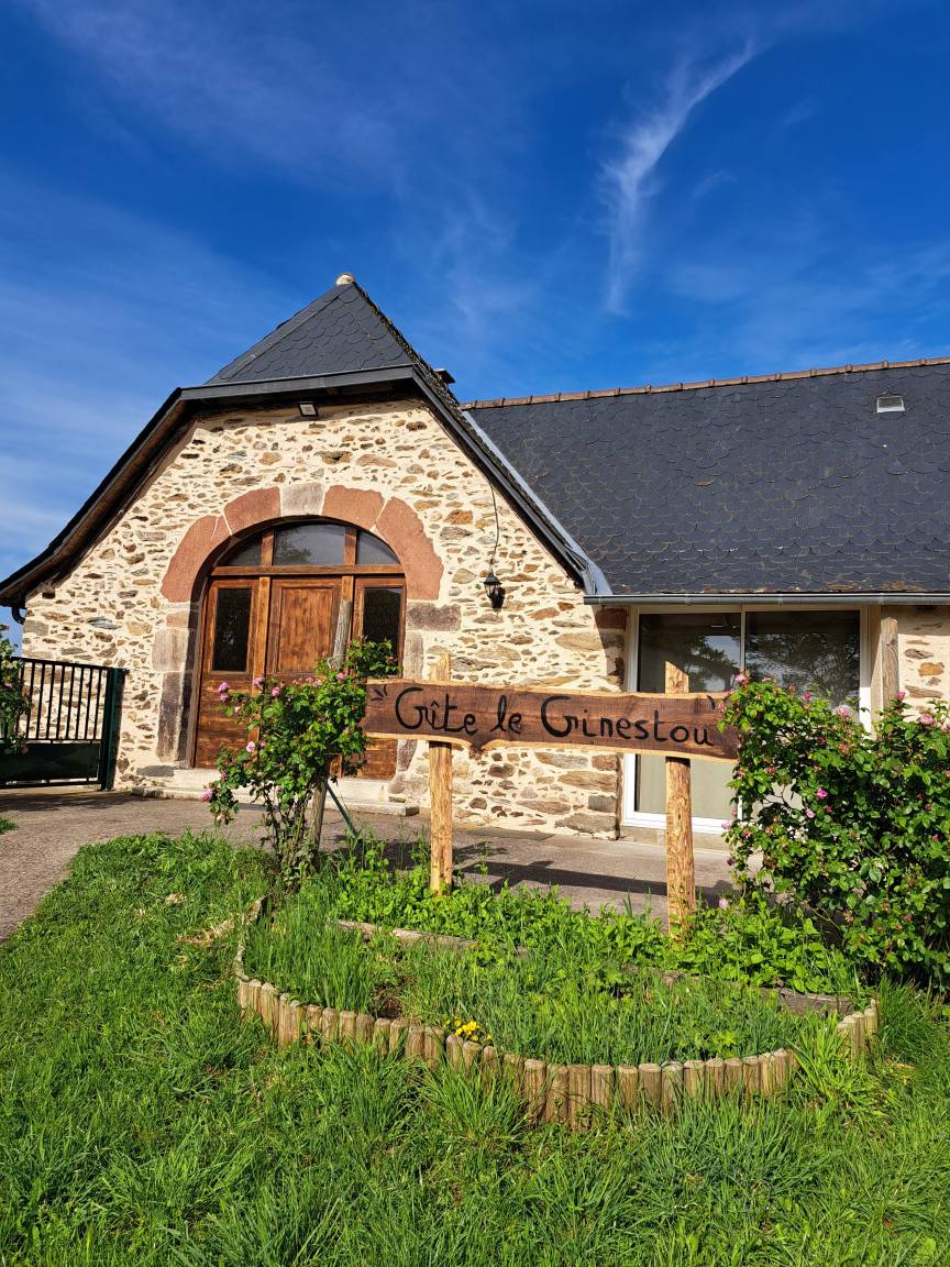 100 M² Casa ∙ 3 Habitaciones ∙ 8 Huéspedes - Conques