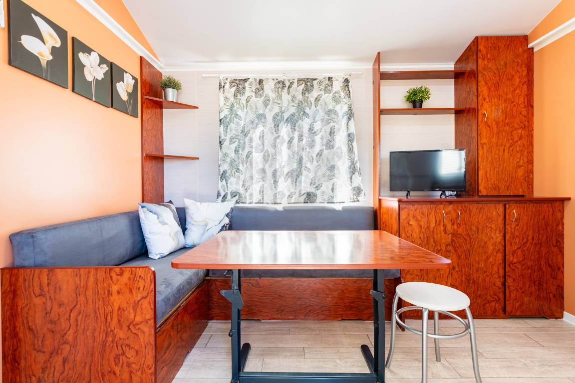 24 M² Camping ∙ 2 Chambres ∙ 4 Personnes - Tírig