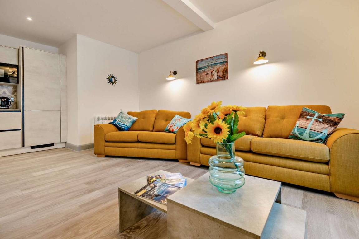 Apartment ∙ 2 Bedrooms ∙ 4 Guests - Tate St Ives