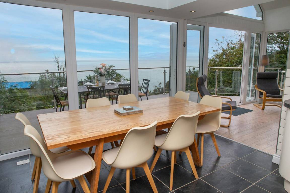 130 M² Cottage ∙ 3 Bedrooms ∙ 8 Guests - Aberporth