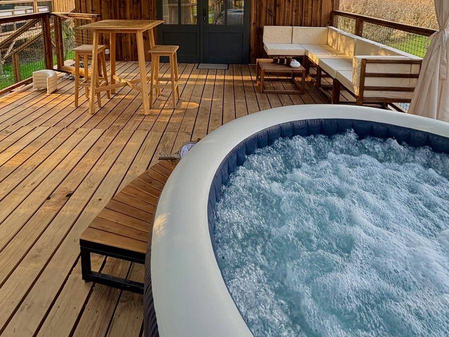 30 M² Caravan ∙ 2 Bedrooms ∙ 5 Guests - Dordogne