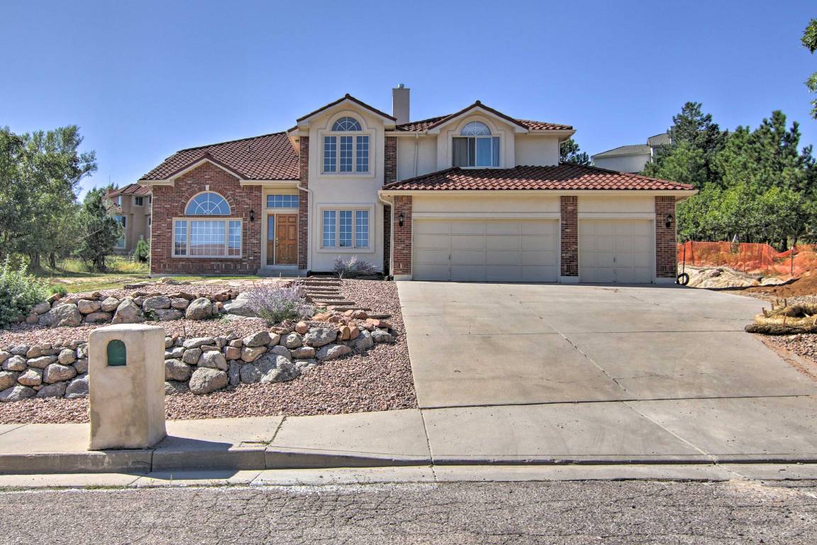 167 M² Appartement ∙ 3 Slaapkamers ∙ 6 Gasten - Colorado Springs, CO