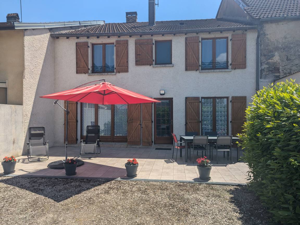 110 M² Cottage ∙ 2 Chambres ∙ 5 Personnes - Bourbonne-les-Bains